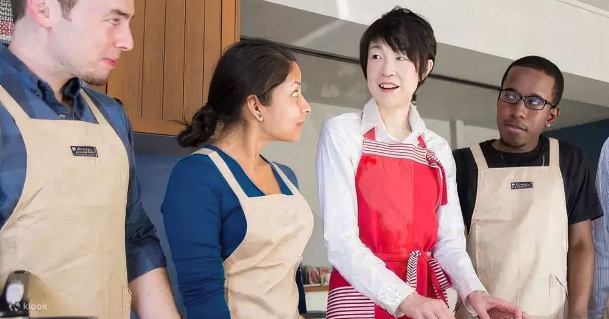 2&setengah Jam Bergabung di Kelas Memasak Tokyo oleh Washoku UNESCO - Klook Indonesia